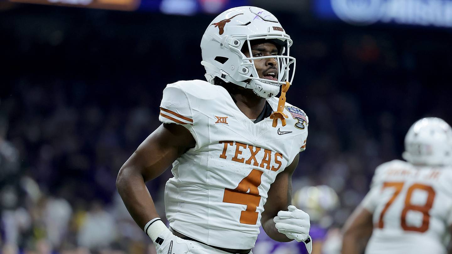 C.J. Baxter’s significant status update has Steve Sarkisian and Co ...