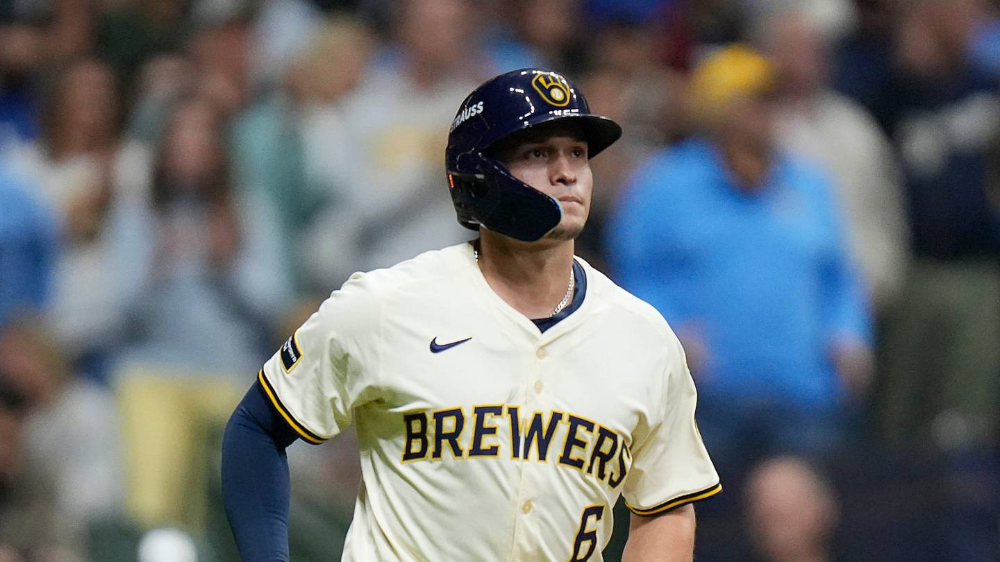 Brewers Trade Isaac Collins to Royals After Strong Rookie Season
