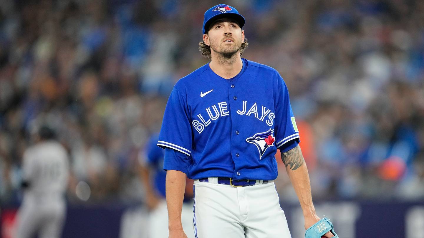 Blue Jays face a potential starting pitching dilemma in Game 162