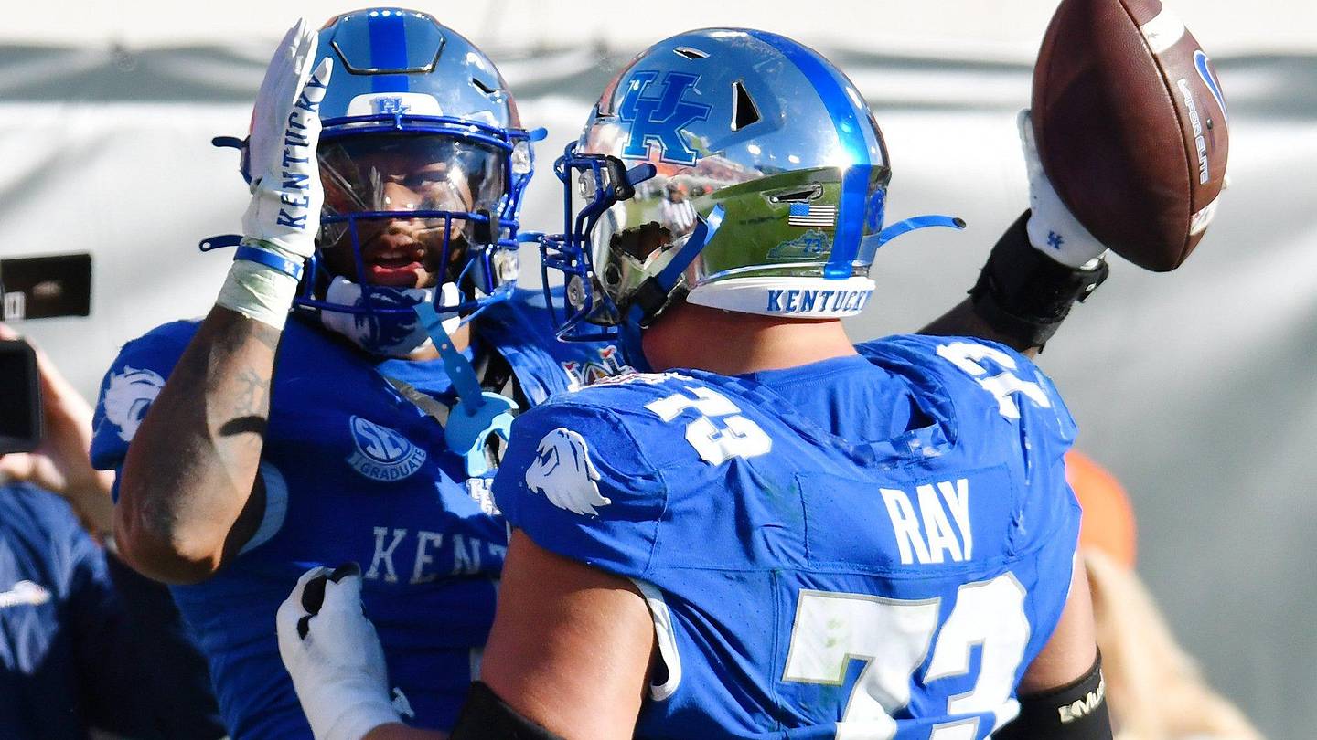 Kentucky football: Another offensive line transfer goes out as a new ...
