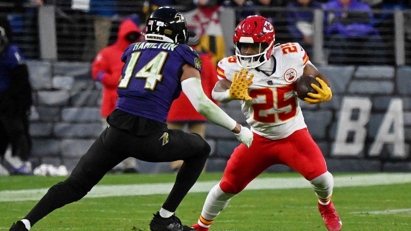 Andy Reid Gives Mixed Update on Clyde Edwards-Helaire – 'It's a ...