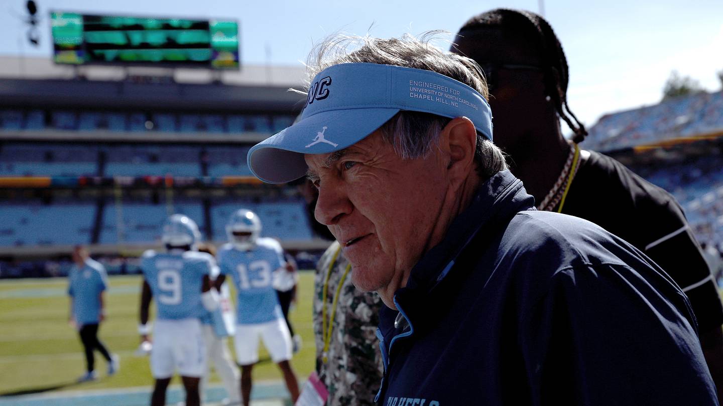 UNC's vote of confidence in Bill Belichick has the energy of a hostage ...
