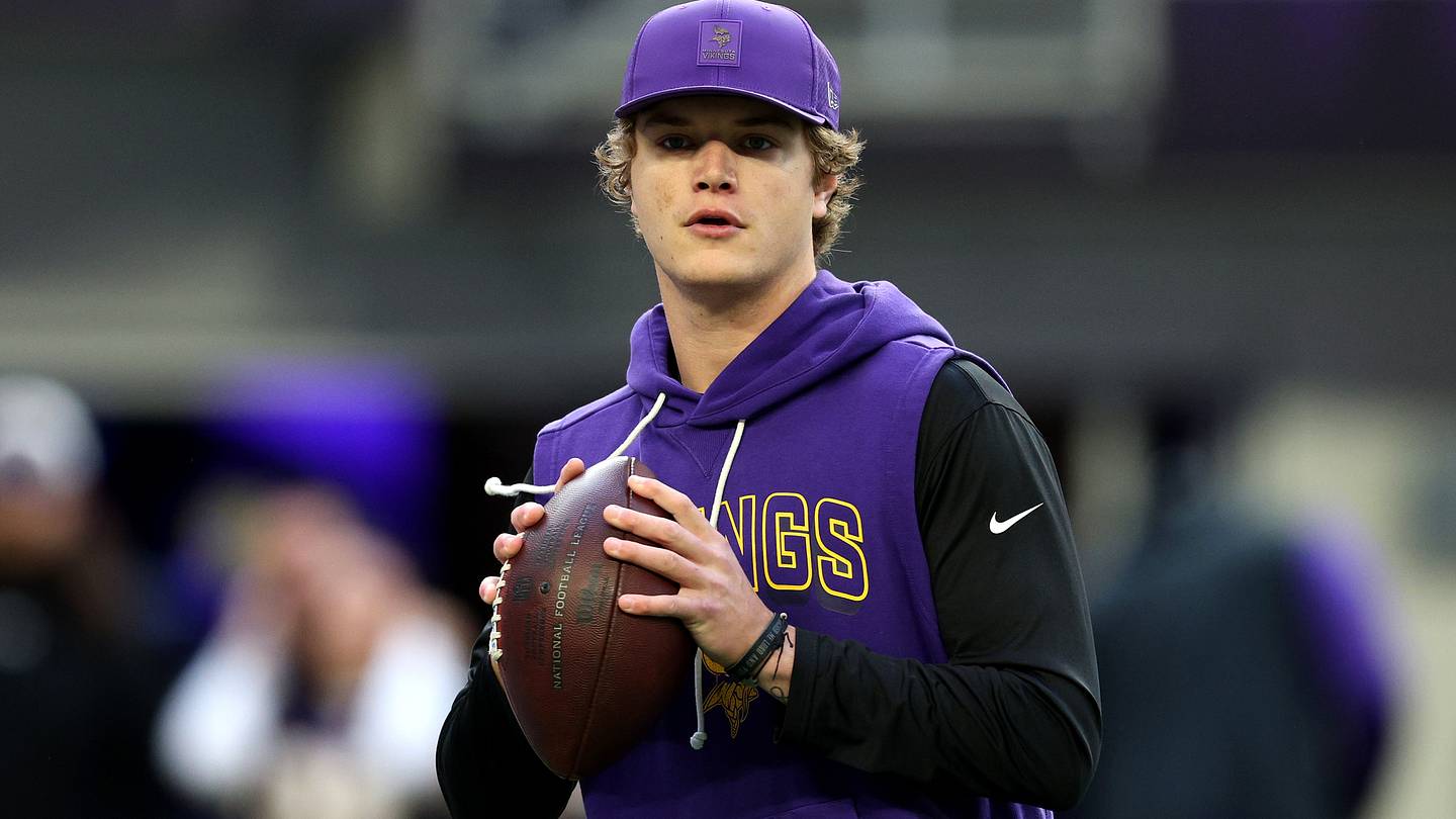 Analyst goes (a little bit) bold with prediction for J.J. McCarthy vs ...