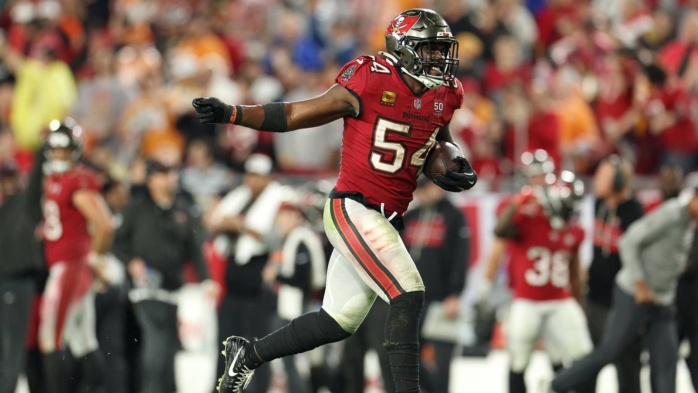 Buccaneers' Legend Praises Lavonte David, Expects to Share Hall of Fame ...