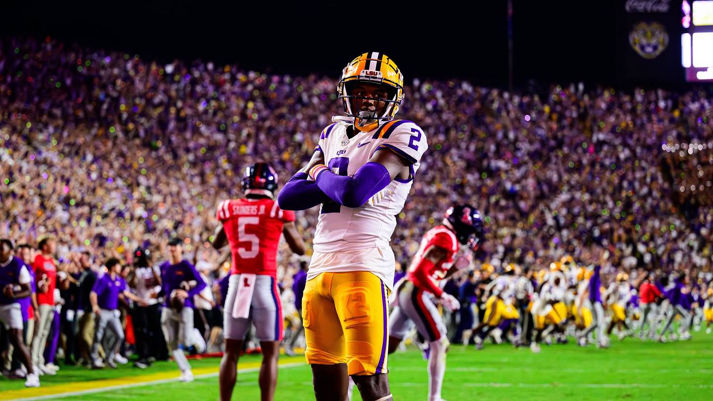 LSU Football vs. Texas A&M: Ticket Prices Skyrocketing for the Week 9 ...