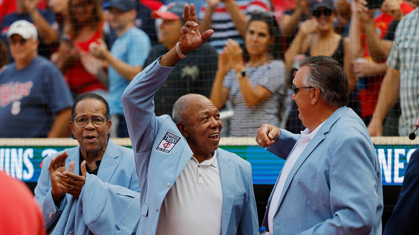 Twins legends Tony Oliva, Kent Hrbek return to Target Field after ...