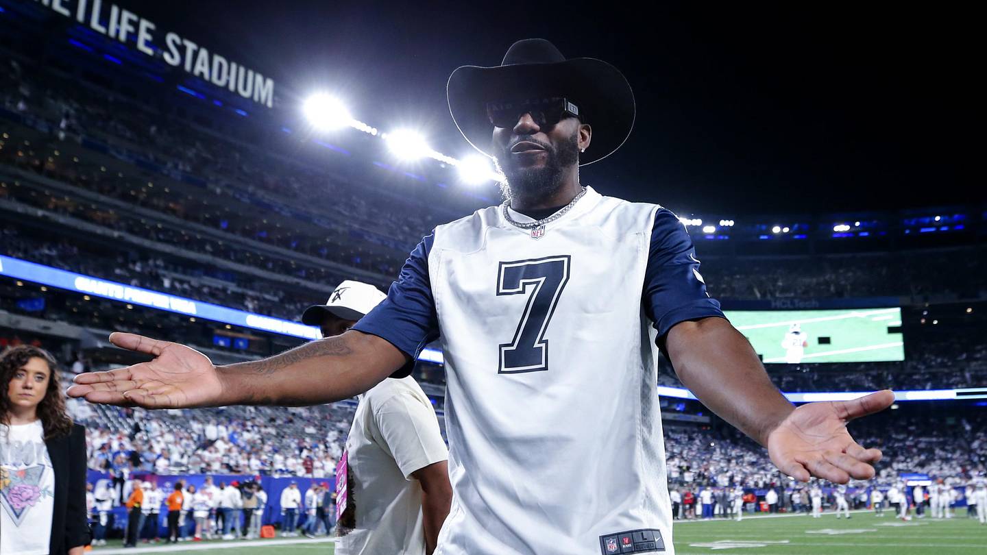 Dez Bryant makes controversial statement regarding NFL Pride Month campaign