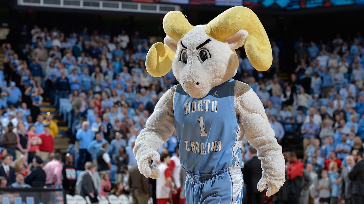 Blanca Thomas aims to make an immediate impact for the UNC women's basketball program