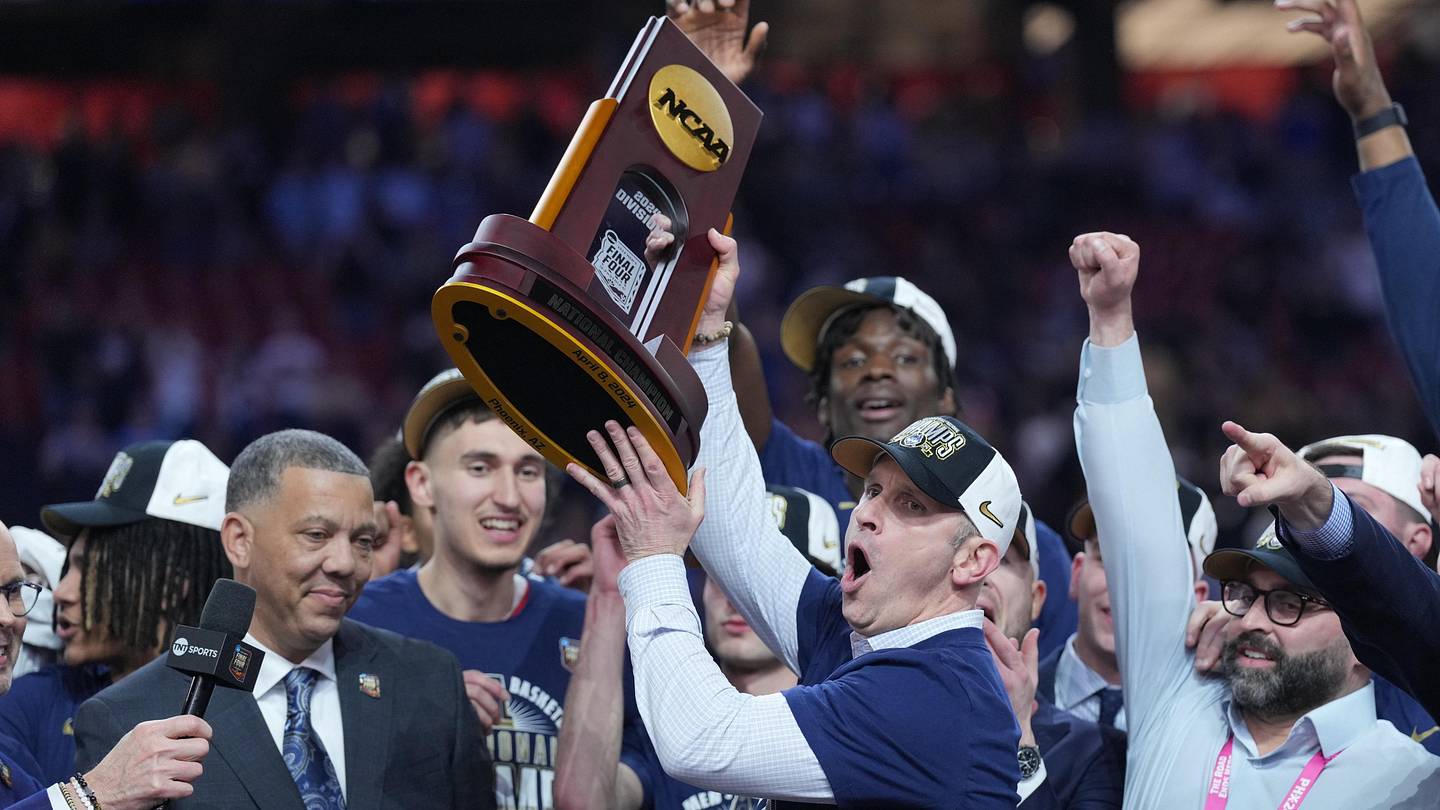 Dan Hurley Makes Bold Statement After UConn Wins Second Straight ...