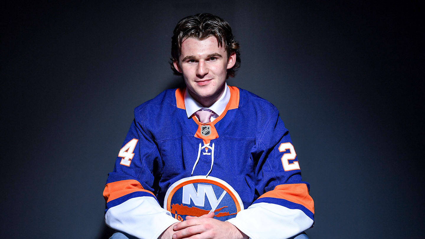 NY Islanders top prospect earns Rookie of the Week honors after blazing ...