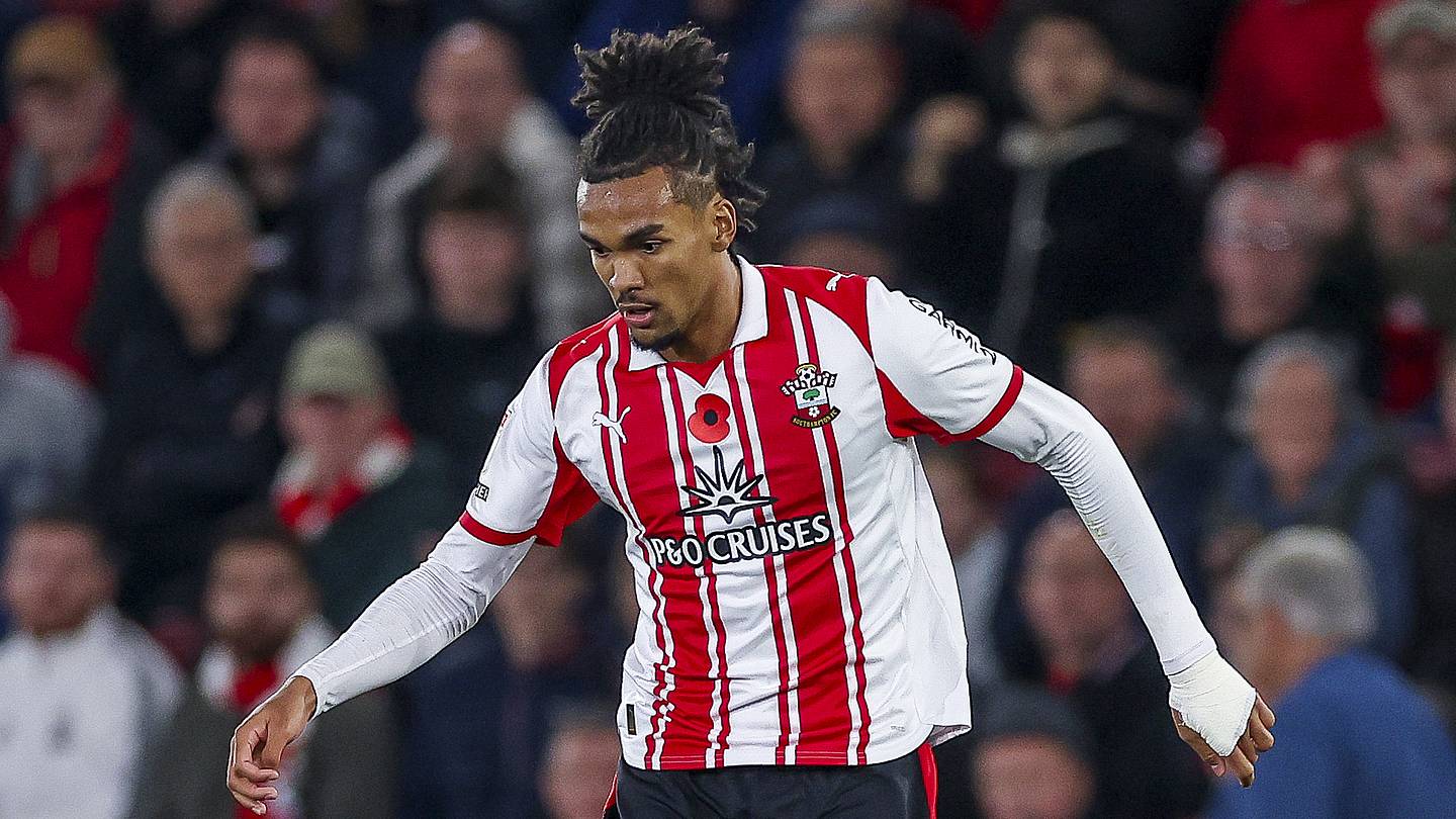 Struggling Southampton striker faces January crossroads amid loan interest