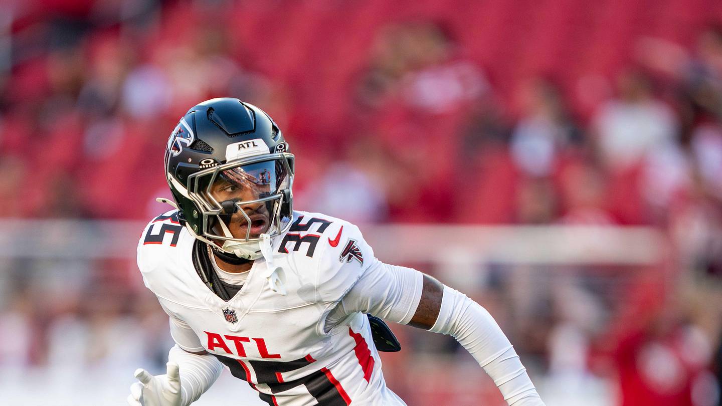 Atlanta Falcons Officially Make Flurry of Roster Moves