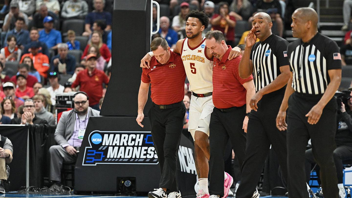Tennessee vs Iowa State Sweet Sixteen: Joshua Jefferson Game-Time ...