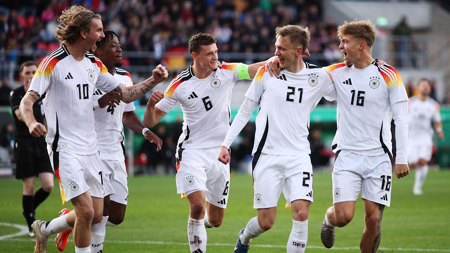 Borussia Dortmund internationals: Maximilian Beier scores for Germany U-21s