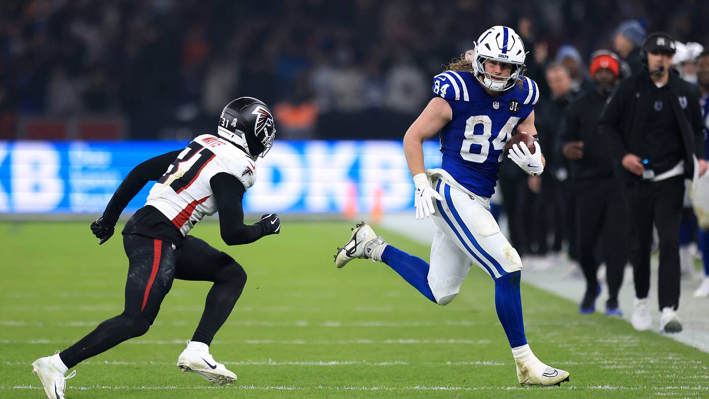 Tyler Warren proves what Colts fans already knew in Week 10 victory