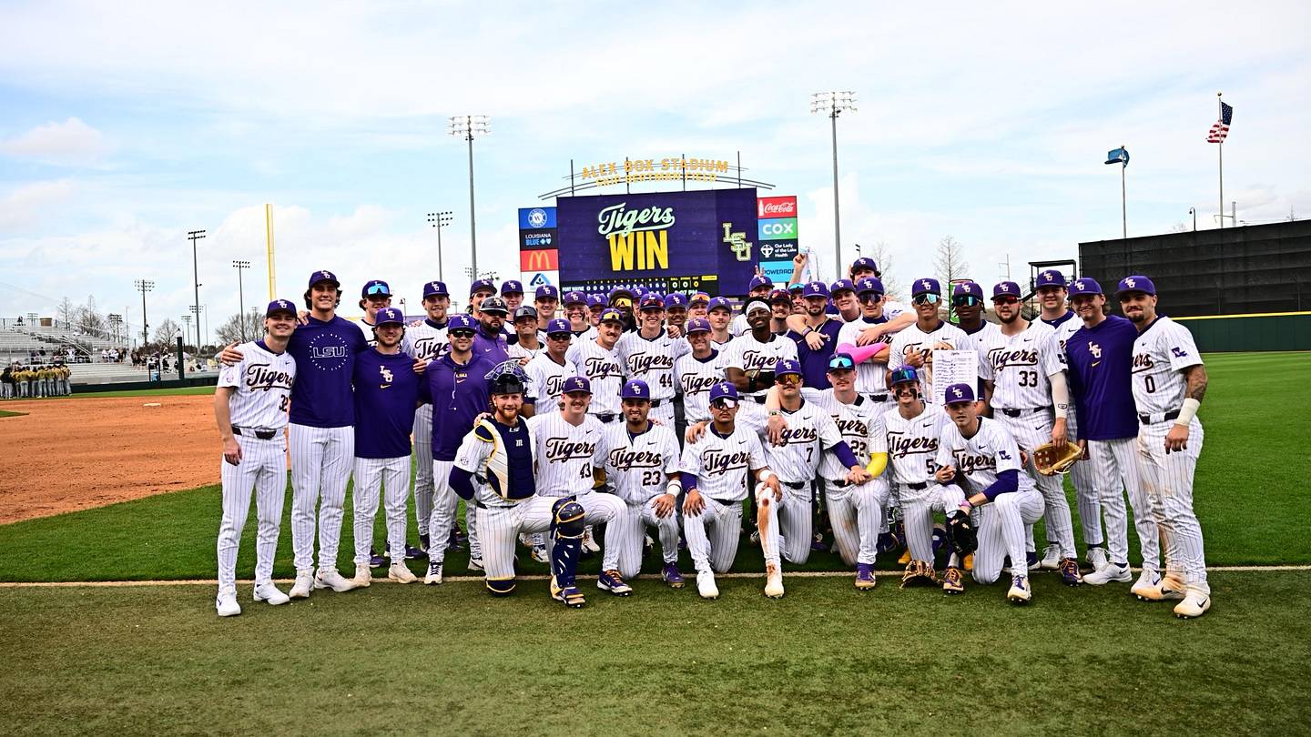The Recap: LSU Baseball Takes Down Purdue Fort Wayne 10-1 in Game 2 Victory