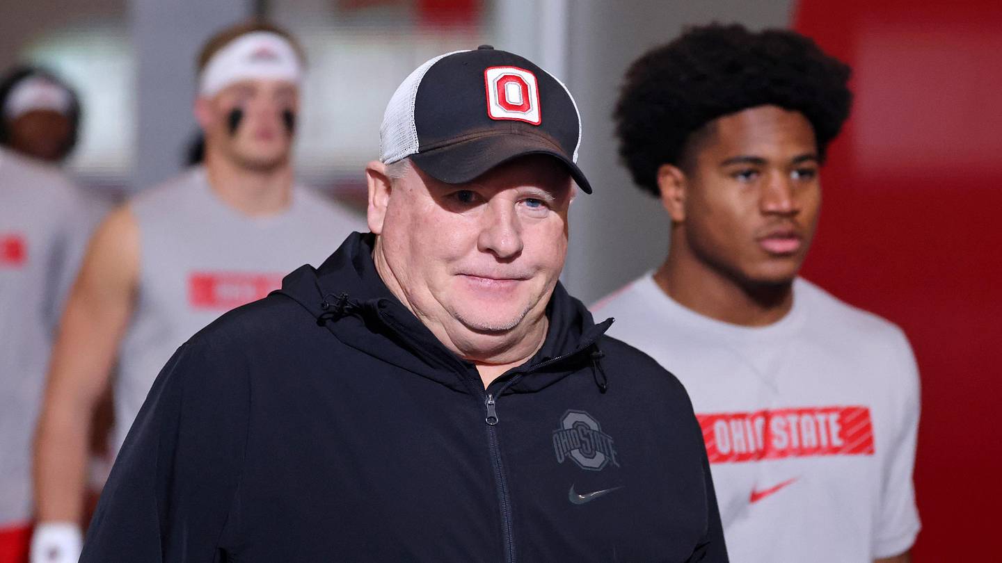 Chip Kelly linked with a new college job but not with Ohio State football