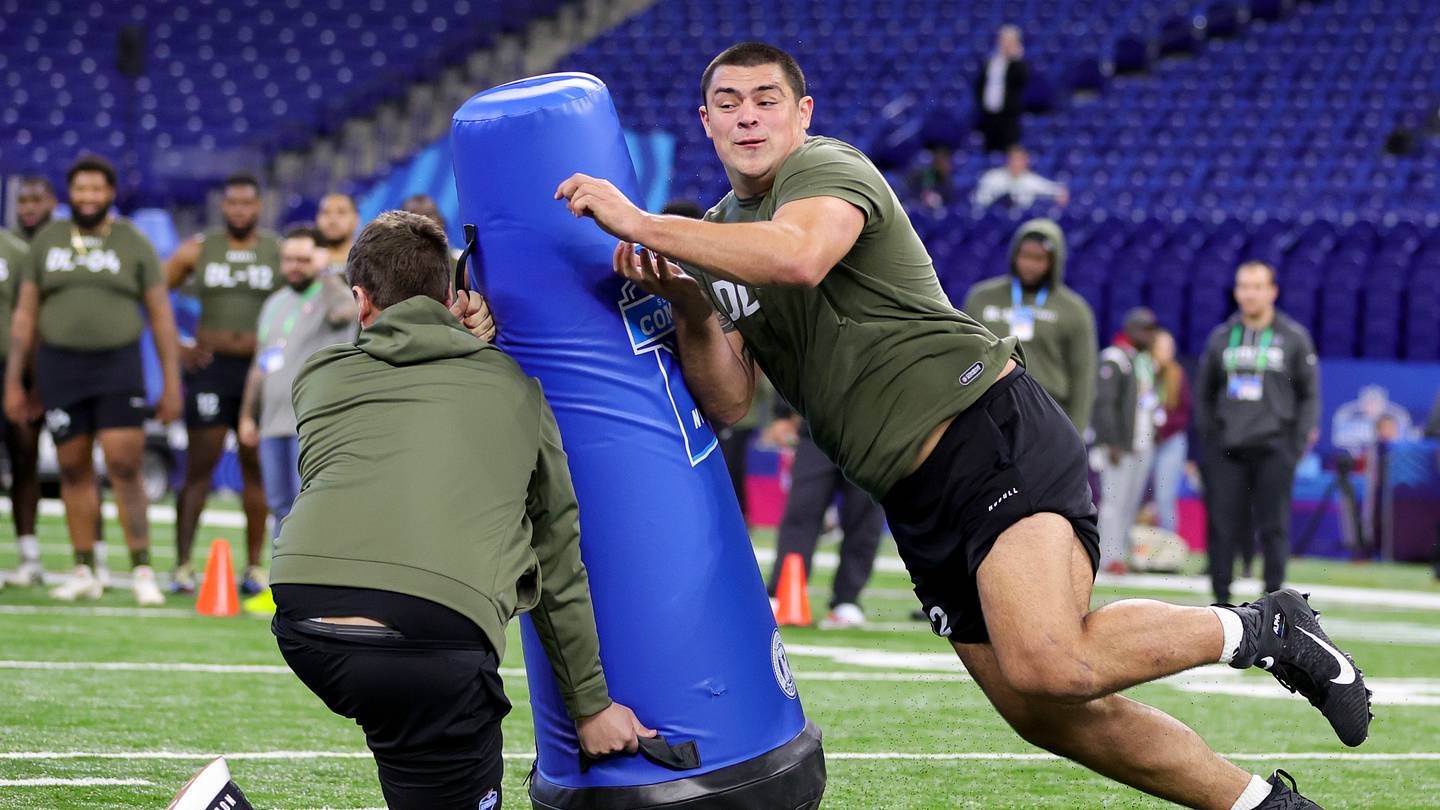 Steelers load up the trenches in recent two-round NFL mock draft