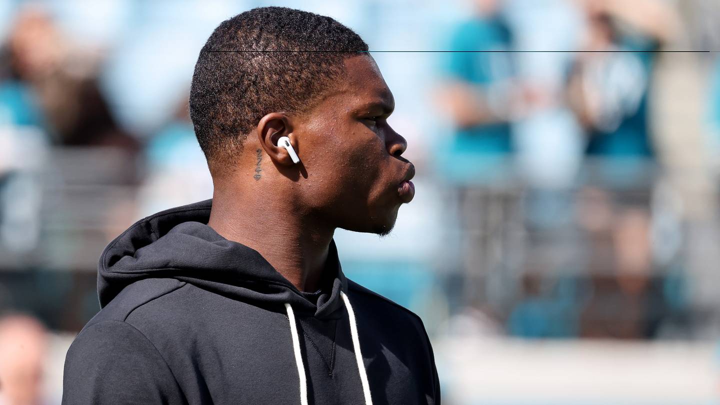 Liam Coen just dropped bombshell Travis Hunter injury update Jaguars ...