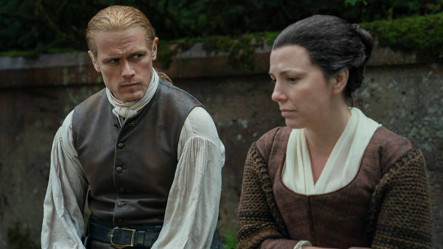 Has Outlander just changed Jenny's storyline from the books?