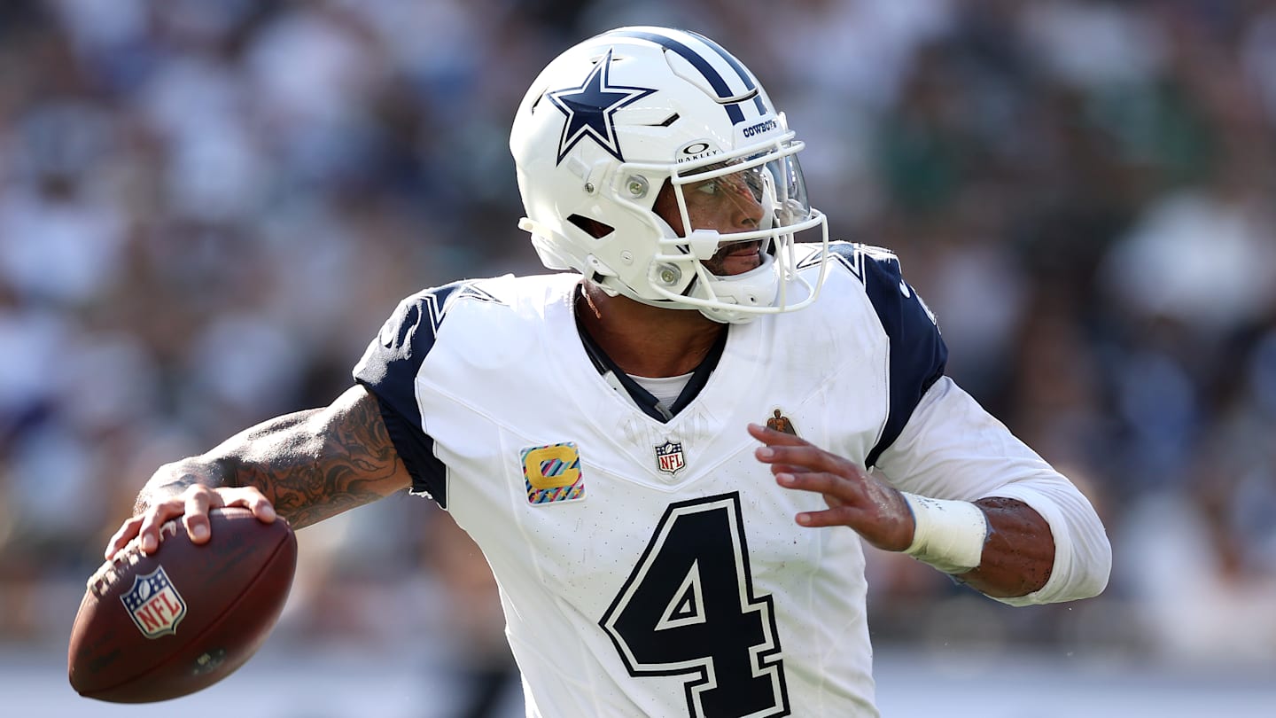 Dak Prescott gave a brutally honest answer about topping Tony Romo