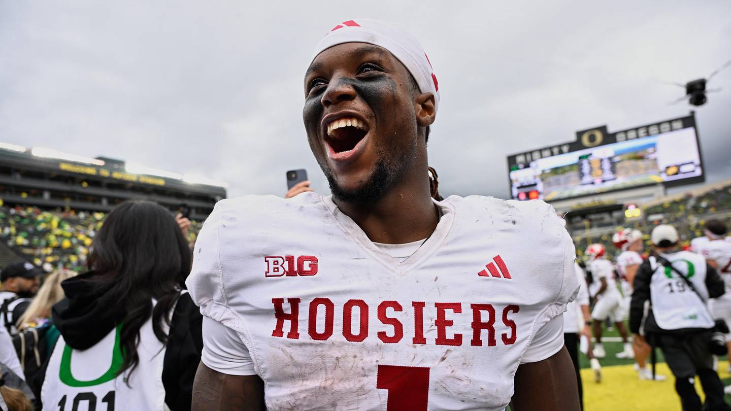 Social Media Erupts After Indiana’s Stunning Win Over Oregon