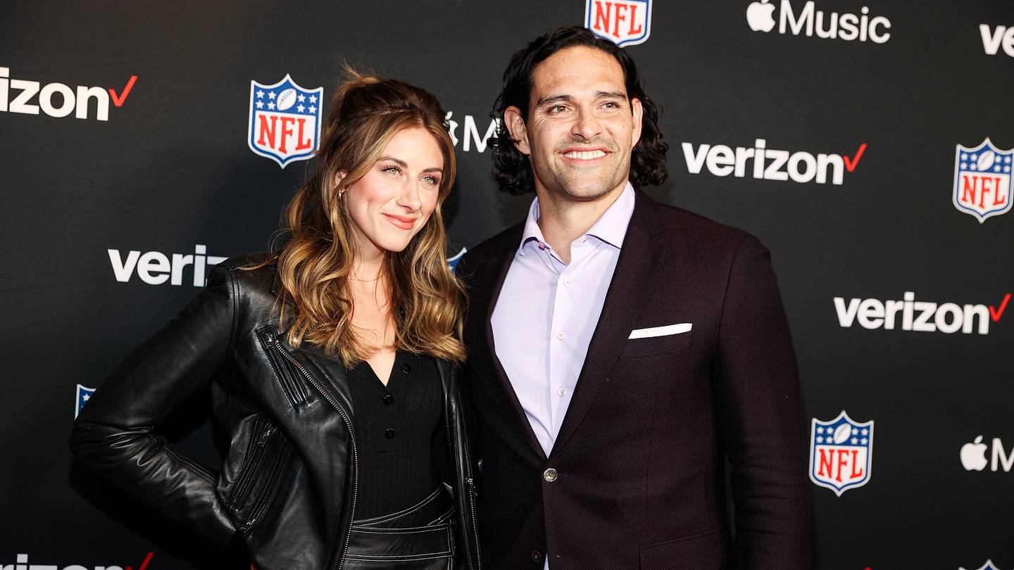 Who is Mark Sanchez's wife Perry Mattfeld?
