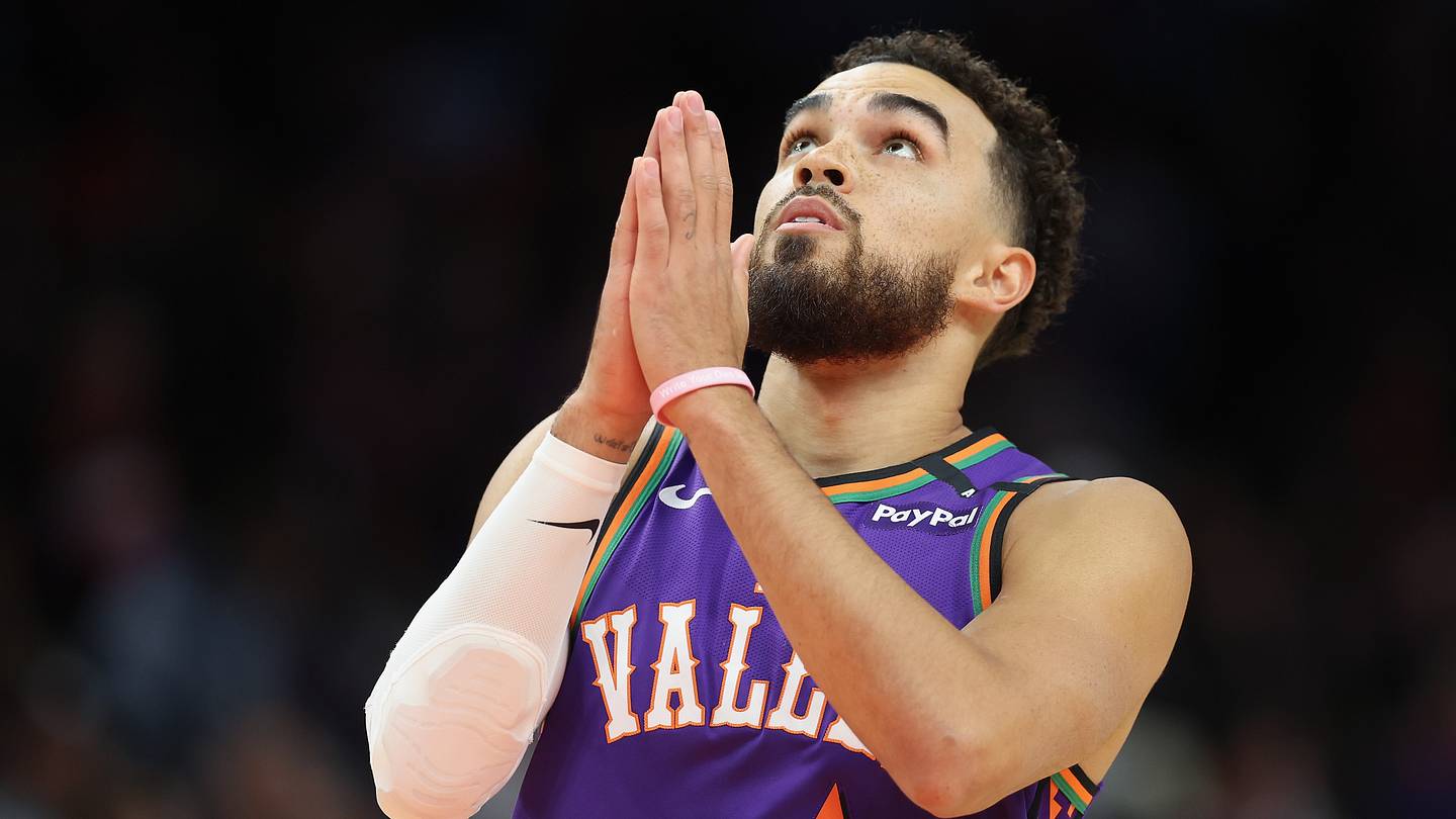 Phoenix Suns first-quarter MVP: Tyus Jones was consistent floor general ...