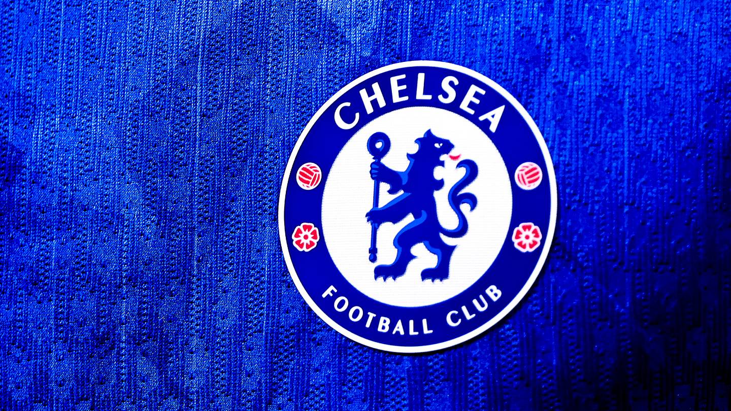 Official: Chelsea announce contract extension for midfielder