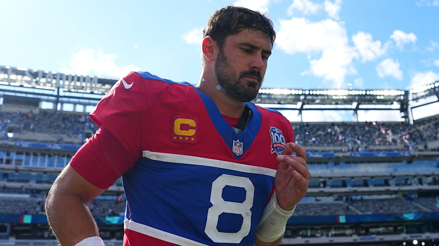 daniel jones contract