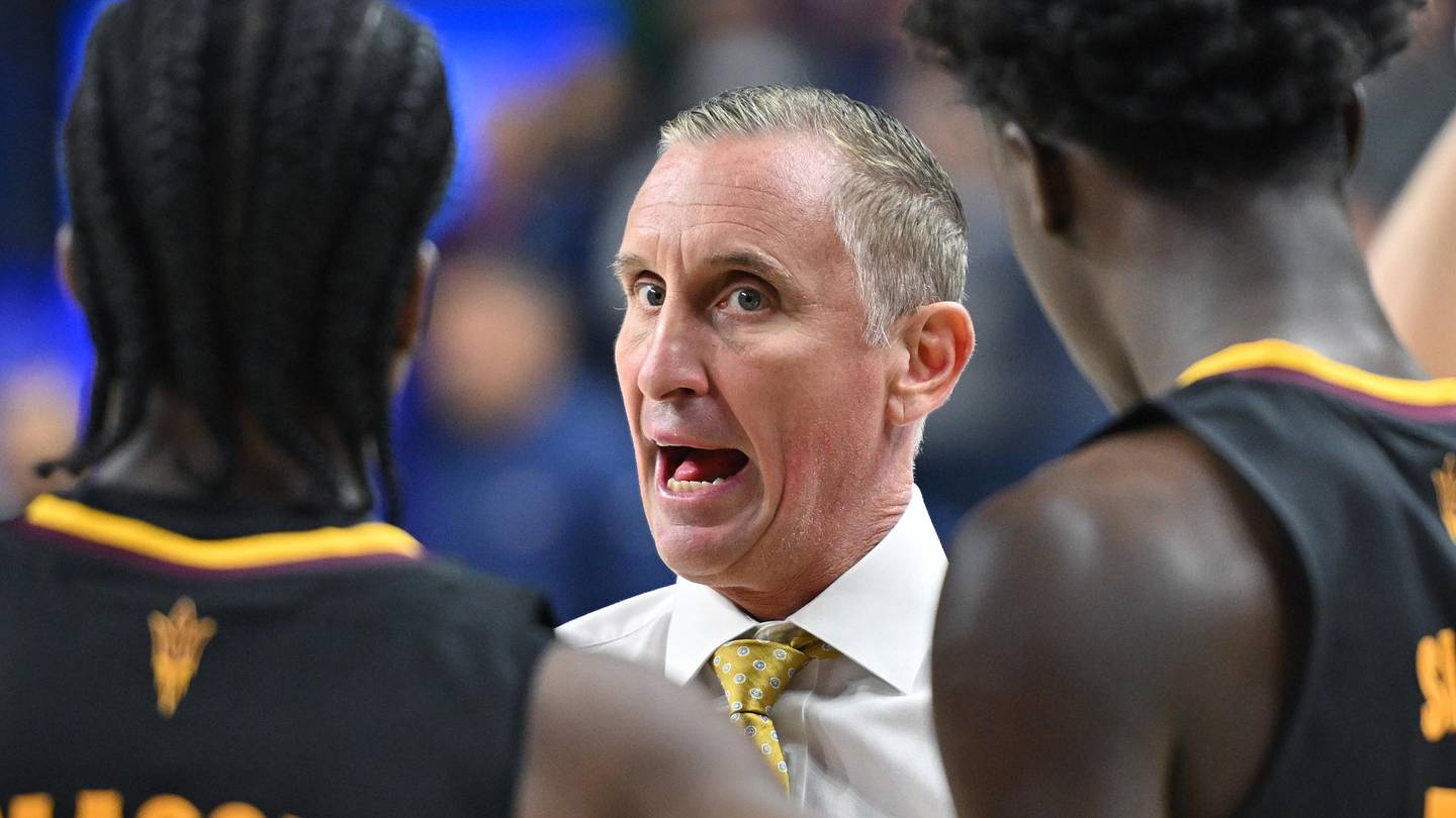 Duke Basketball Legend Bounces Back From Blowout Loss to Blue Devils
