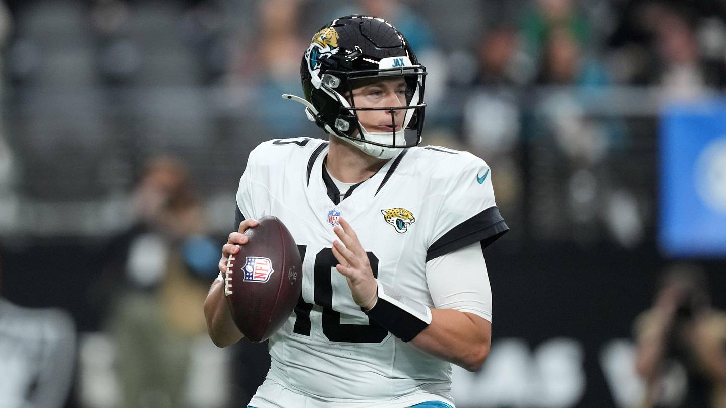 Mac Jones Agrees to a Two-Year Deal with the 49ers