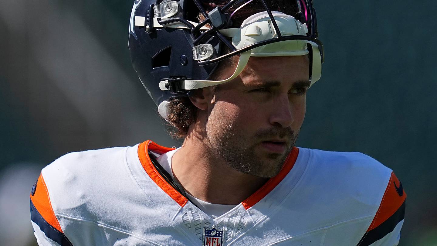 Broncos need to consider major starting lineup change after Eagles win