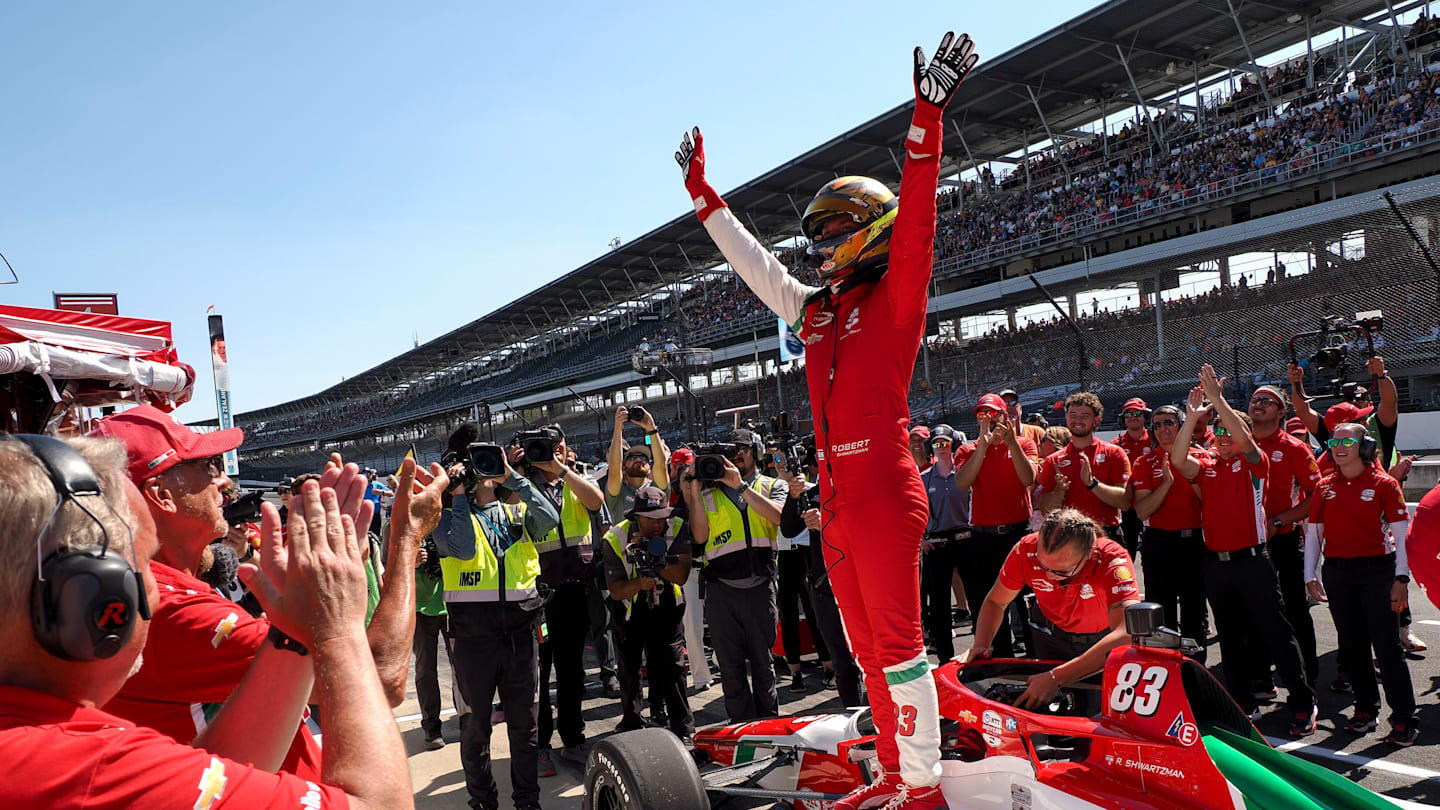 Full starting lineup for the 109th running of the Indy 500