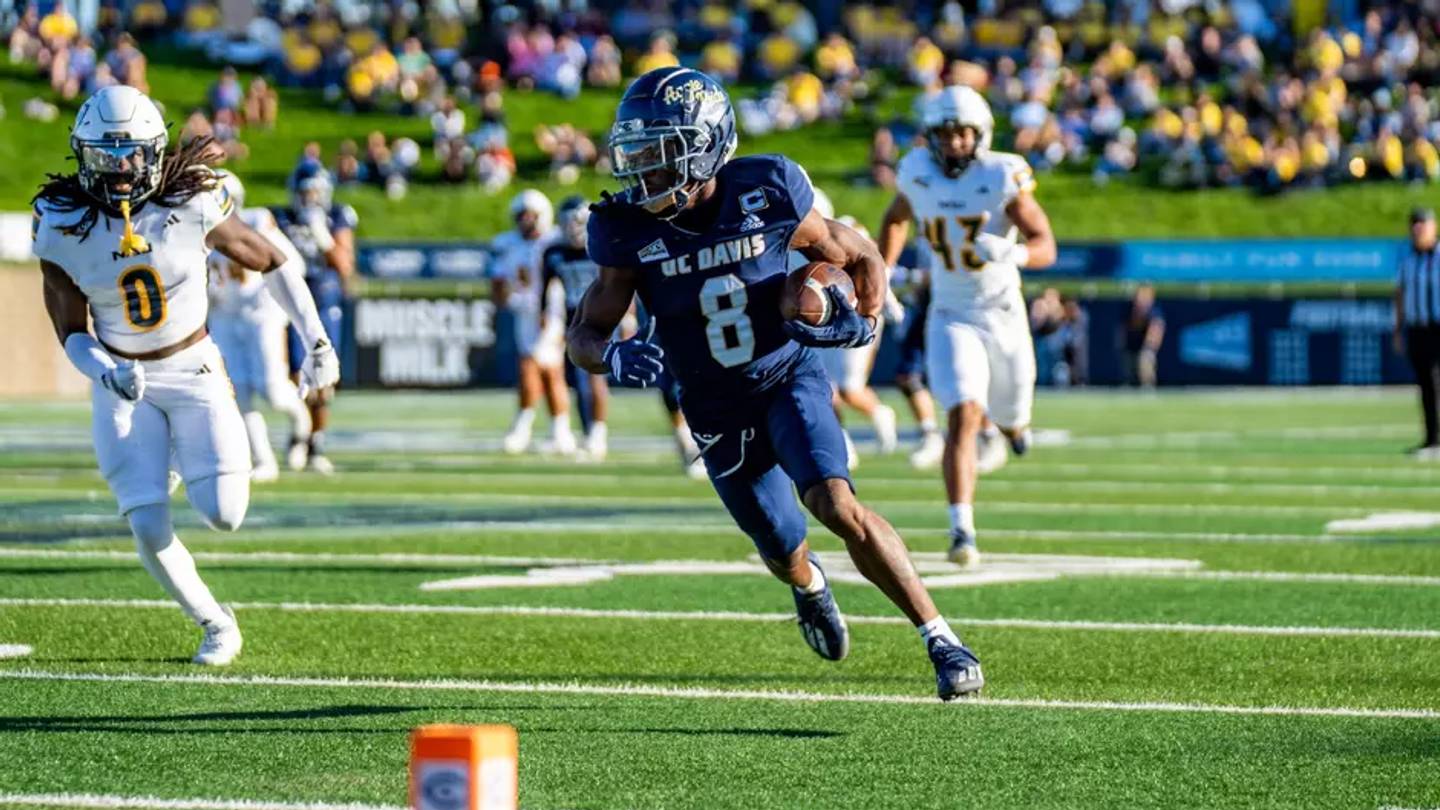 2025 FCS Playoffs Quarterfinal Preview & Prediction: Illinois State at ...