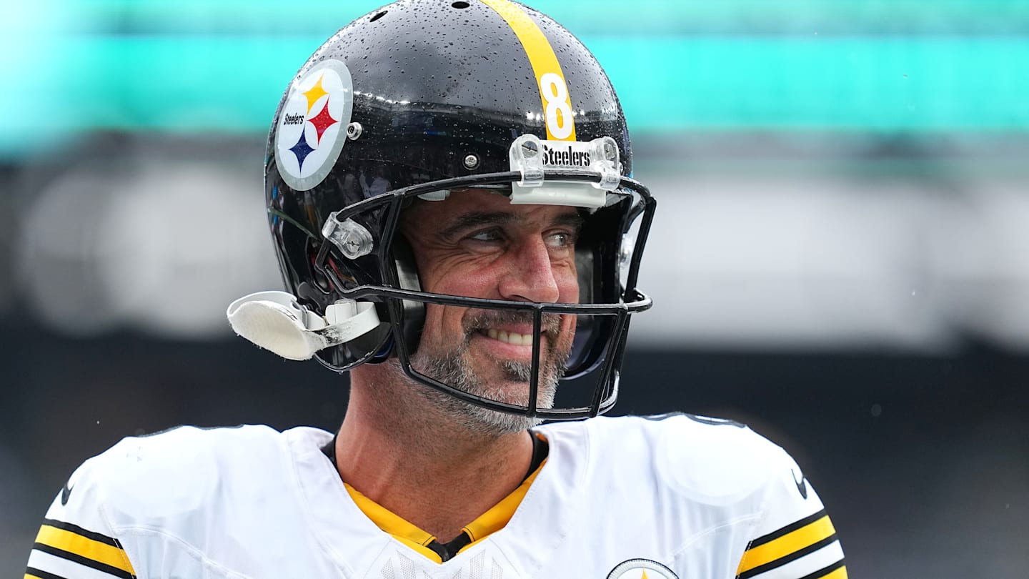 It only took one drive to see why the Steelers signed Aaron Rodgers