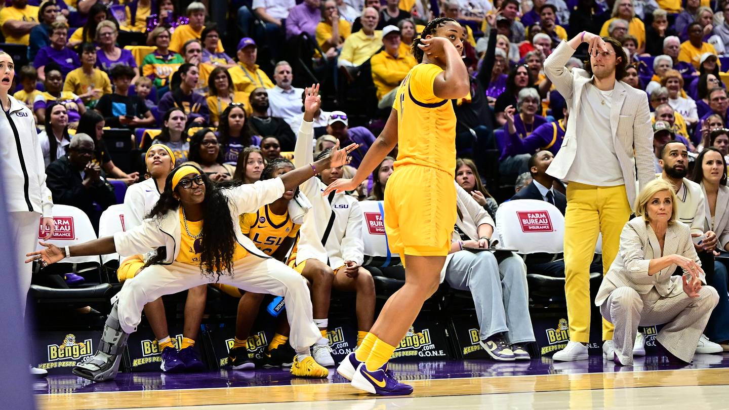 How It Happened: LSU Women's Basketball Takes Down Mississippi College ...