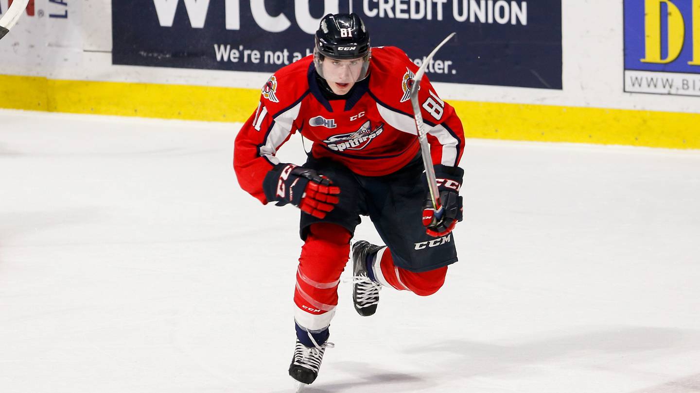 Islanders select Matthew Maggio in the fifth round & Daylan Kuefler in ...