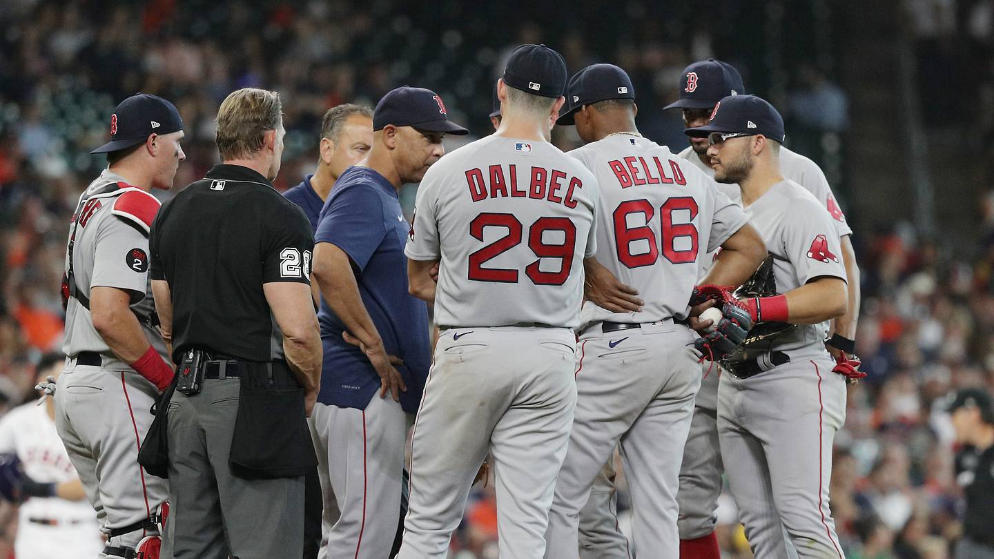 Alex Cora comments on Bobby Dalbec DFA right before slugger returns to ...