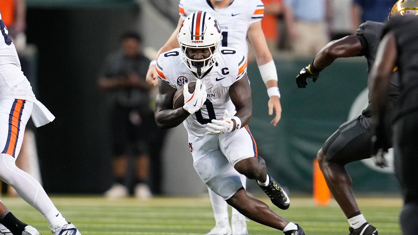 Damari Alston no longer on Auburn football team
