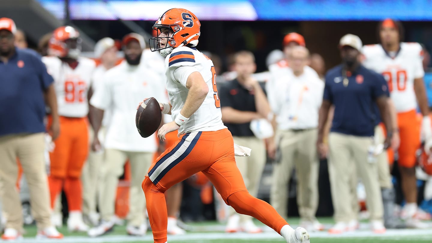 A weather delay is the only thing that could slow down Syracuse against ...