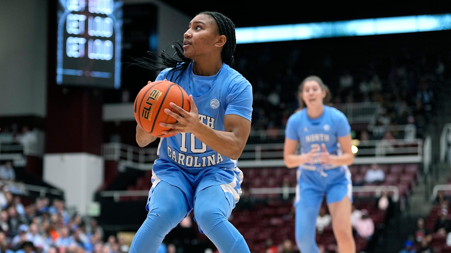 Reniya Kelly named the ACC Player of the Week following back-to-back 20 ...