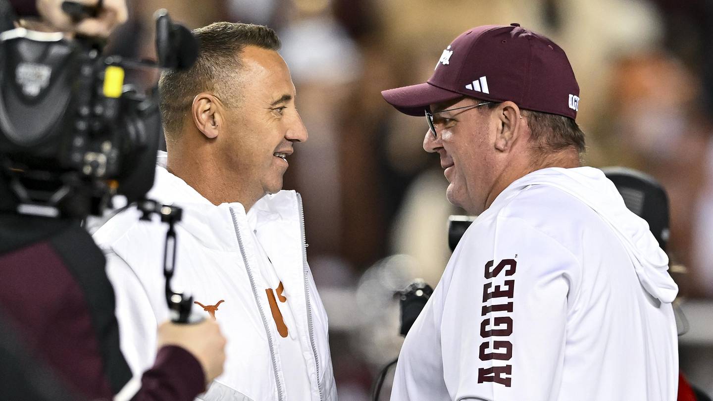 Historic College Football Programs Trail SEC Team in Pursuit of Nation ...