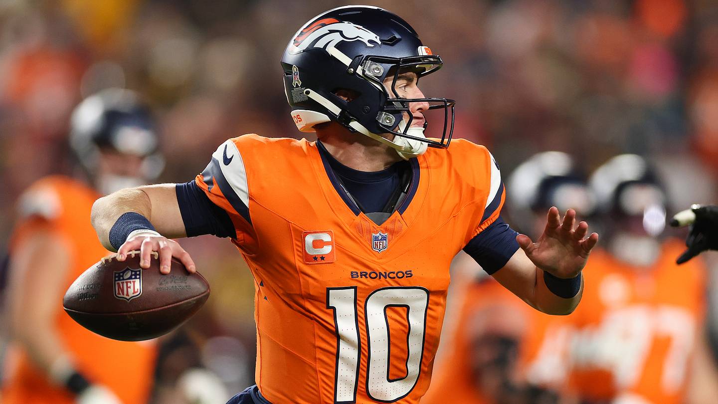 Broncos barely get by Commanders after shockingly sloppy team performance