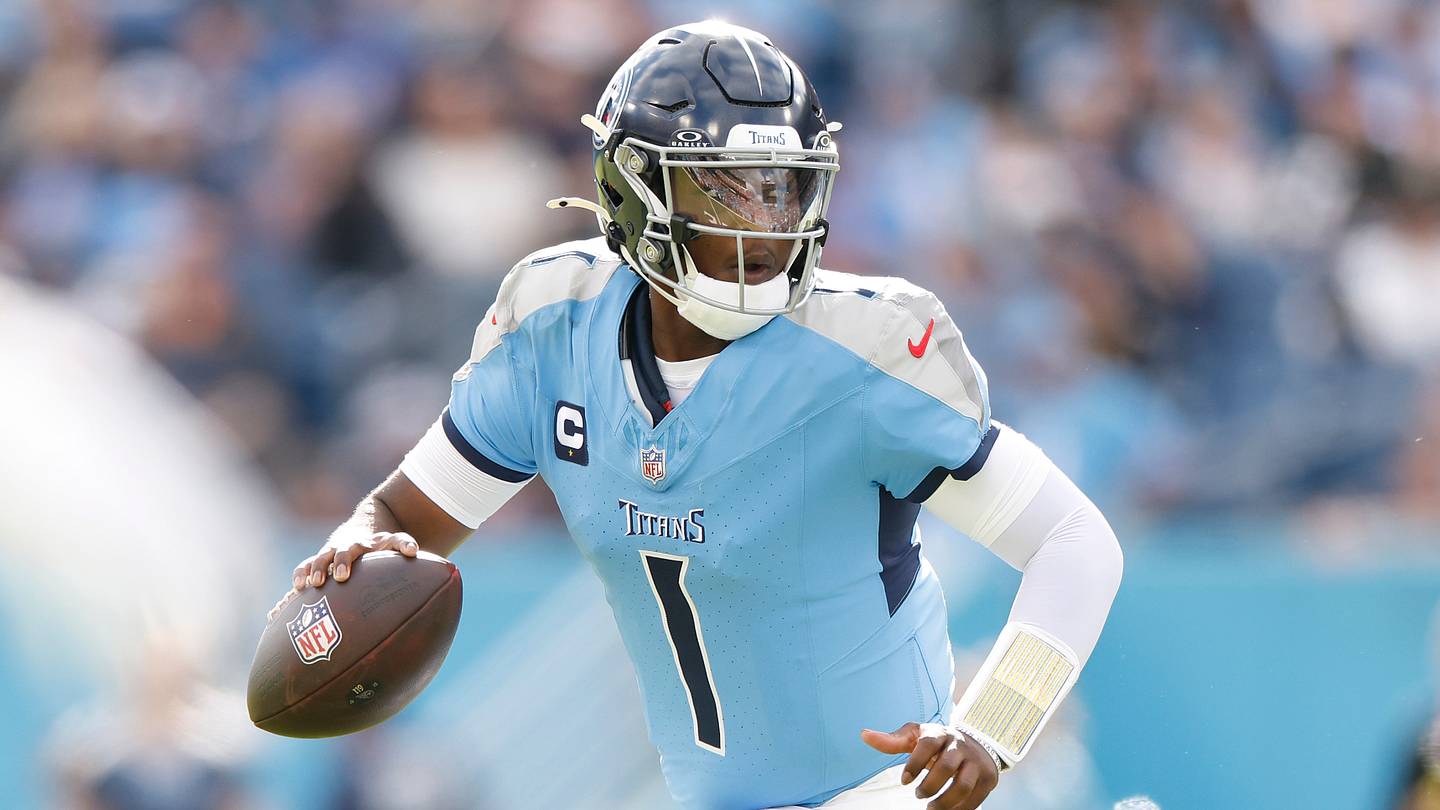 NFL executive has extremely nit-picky critique of Titans' Cam Ward