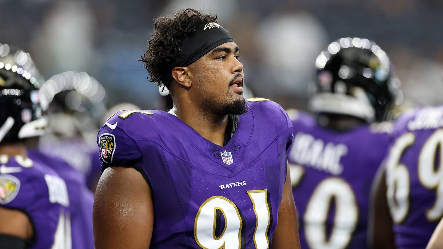 Ravens' rising trench talent could make a beloved veteran expendable