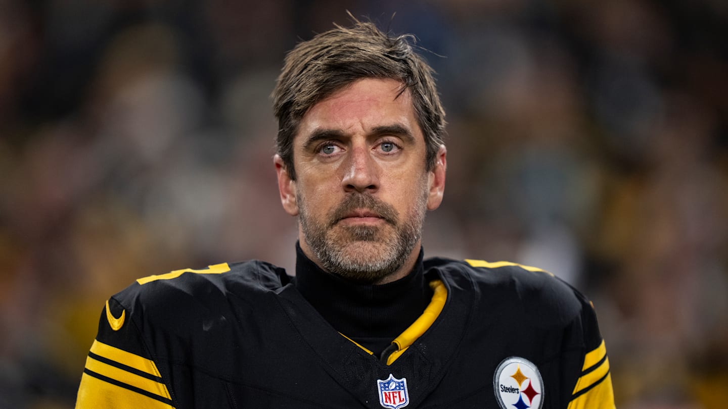 Aaron Rodgers offers shockingly kind words for former NFC North foe