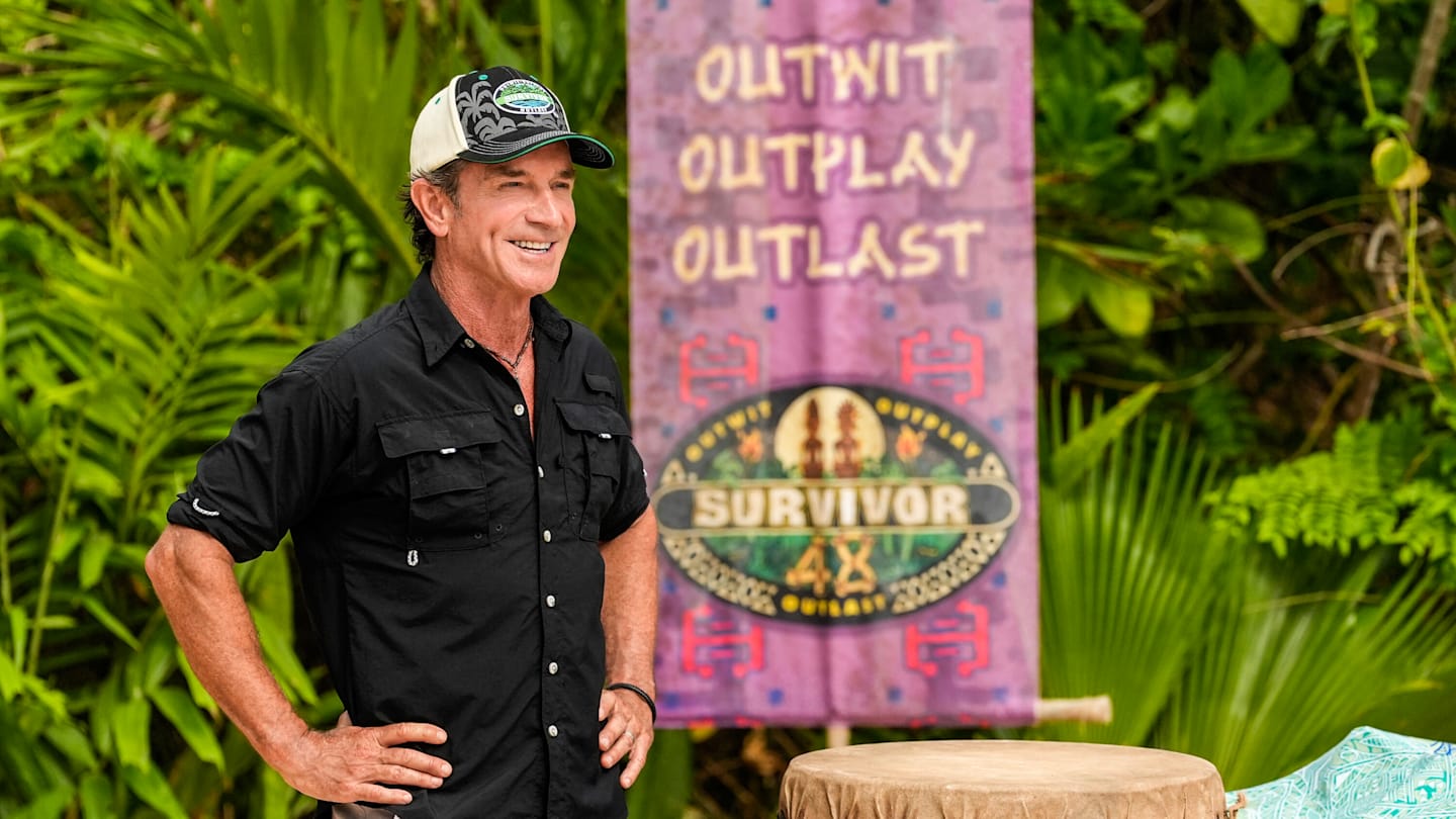 Jeff Probst describes how Survivor players actually smell (and it's as ...
