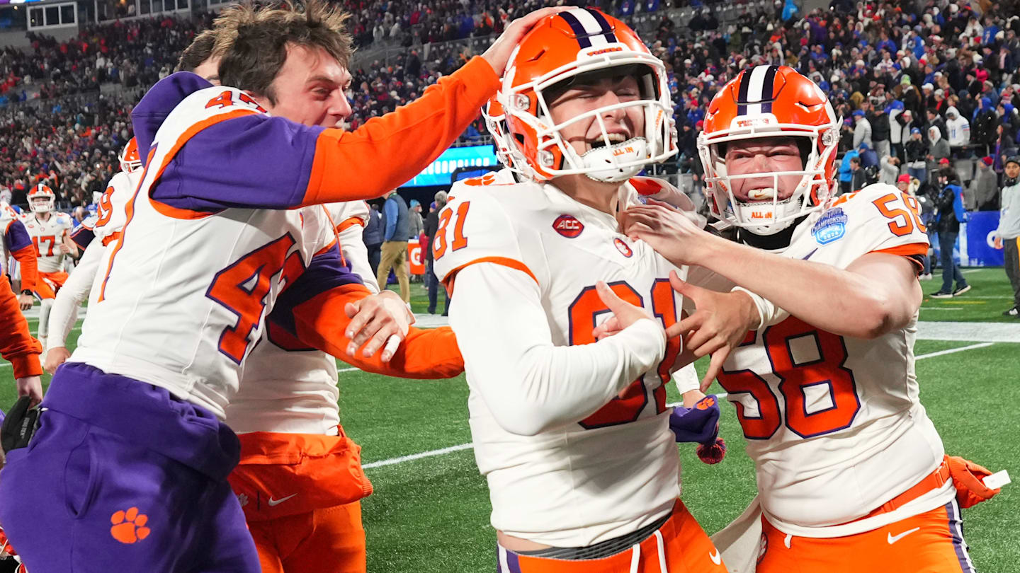 The best social media reactions to Clemson's dramatic ACC Championship Game win