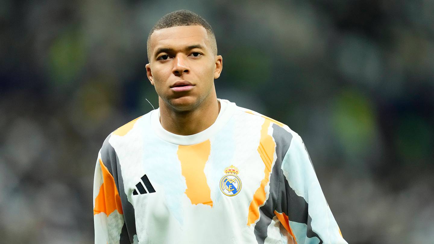 Kylian Mbappe Gives Special Christmas Gifts To Real Madrid Teammates